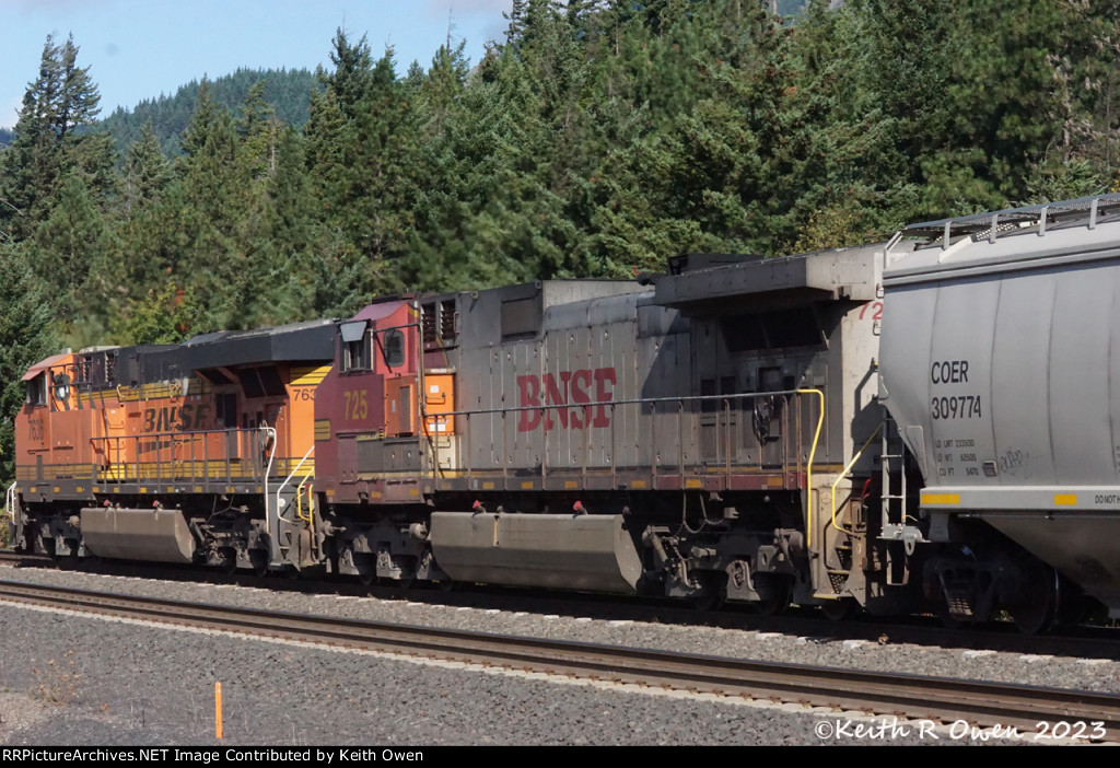 BNSF 7636